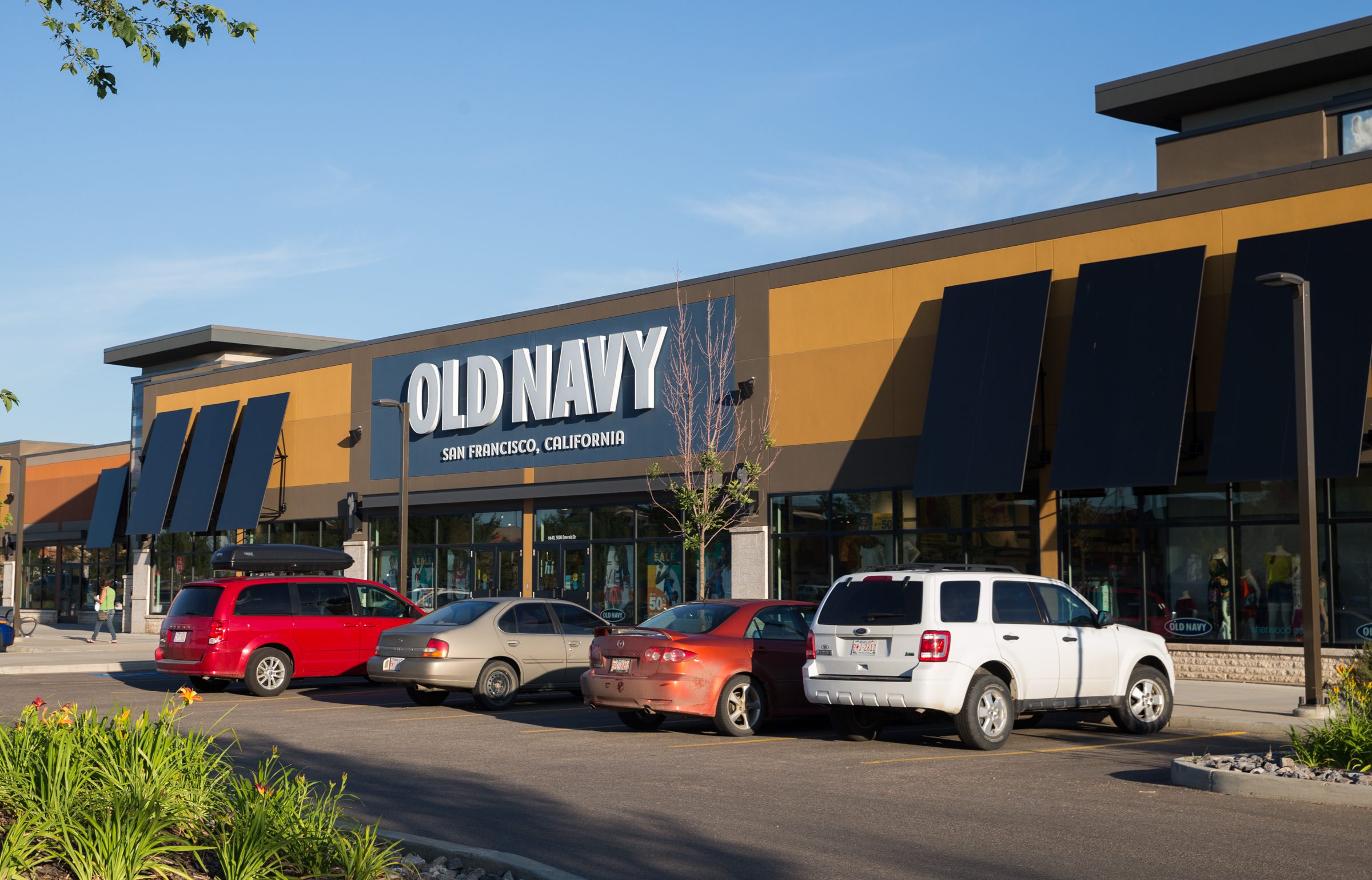 Old Navy | Emerald Hills Centre